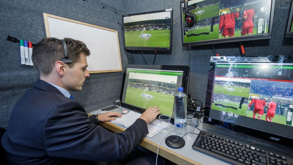 Referees to communicate VAR calls from stadiums at Club World Cup ...