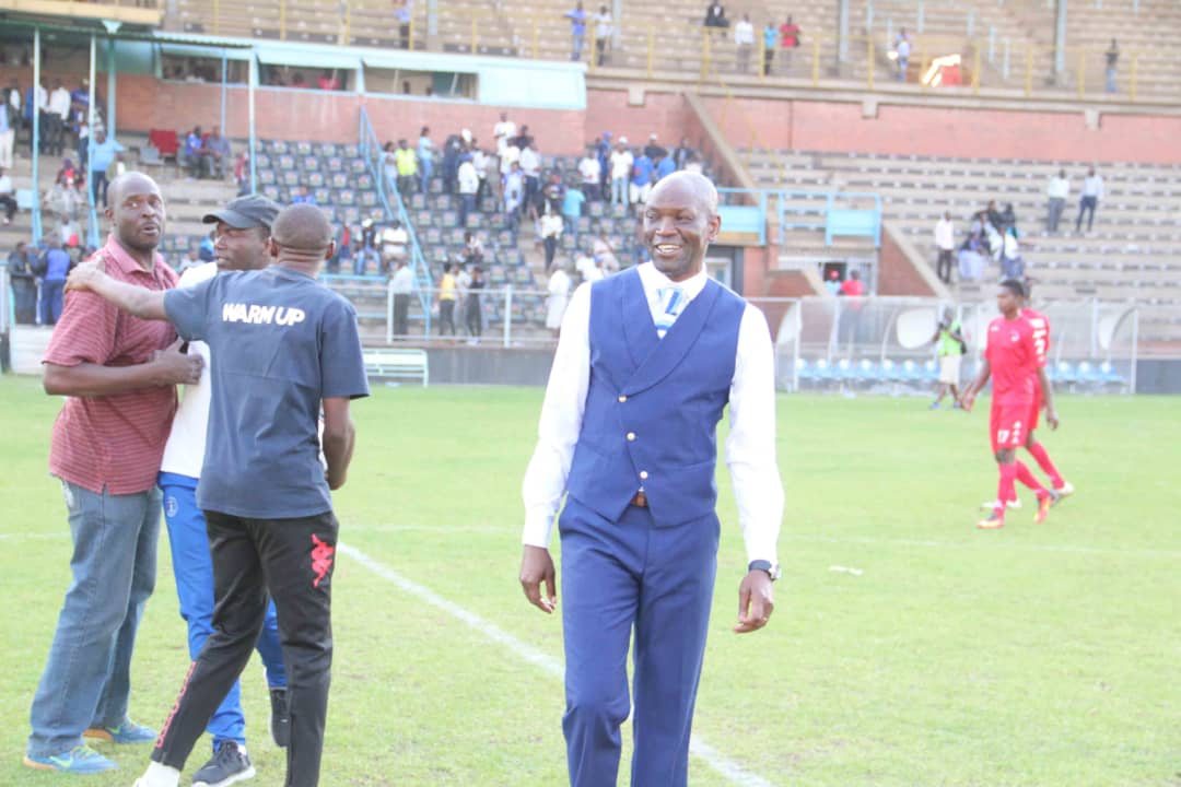 Loyd Mutasa returns to the PSL - Soccer24