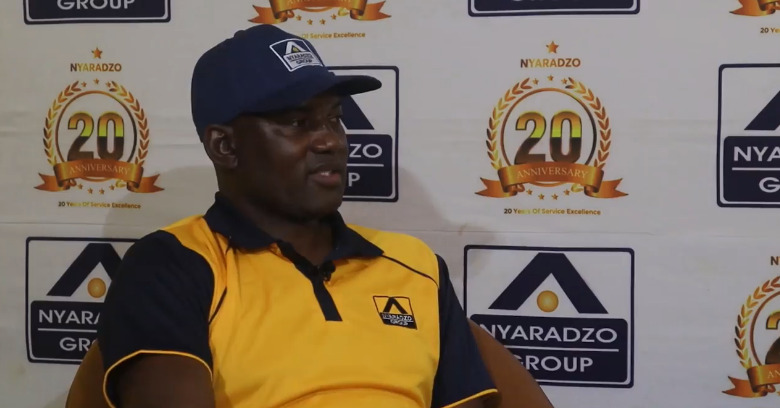 Francis Chandida donates to former club Shabanie Mine - Soccer24