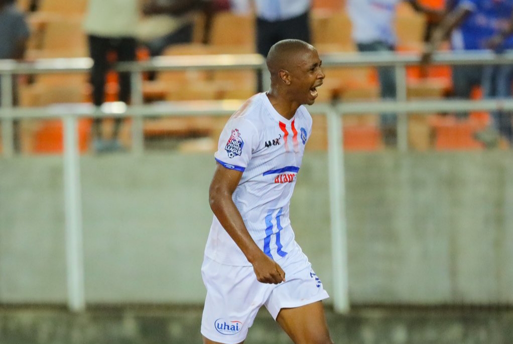 The Prince from the City of Kings: Dube fires Azam past Simba SC - Soccer24