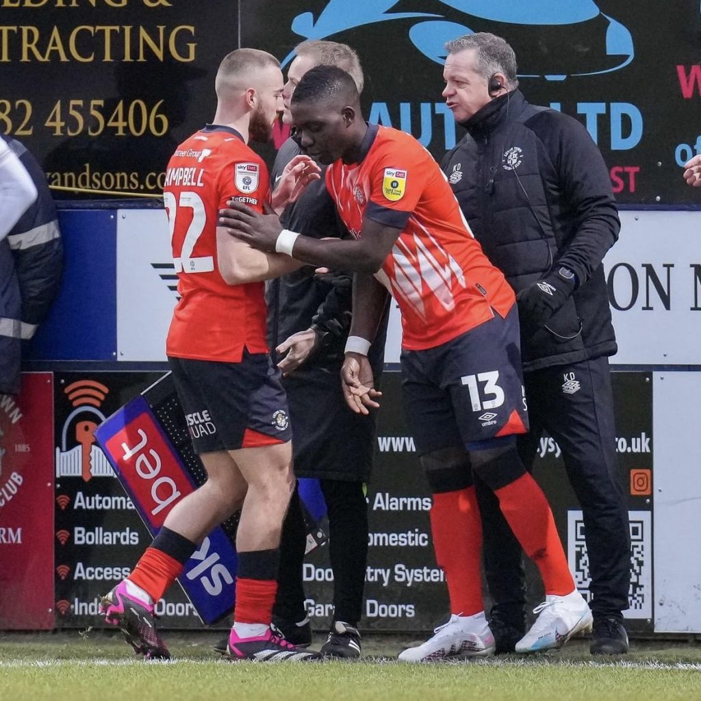 Luton Town coach hails 'humble and professional' Nakamba - Soccer24