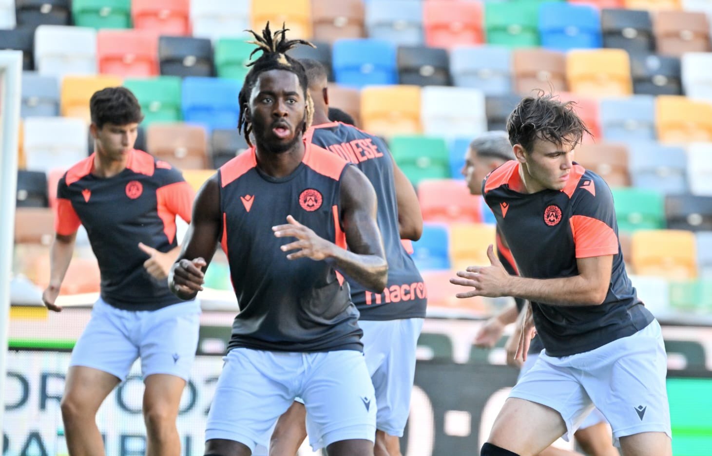 Jordan Zemura registers first official assist Udinese - Soccer24