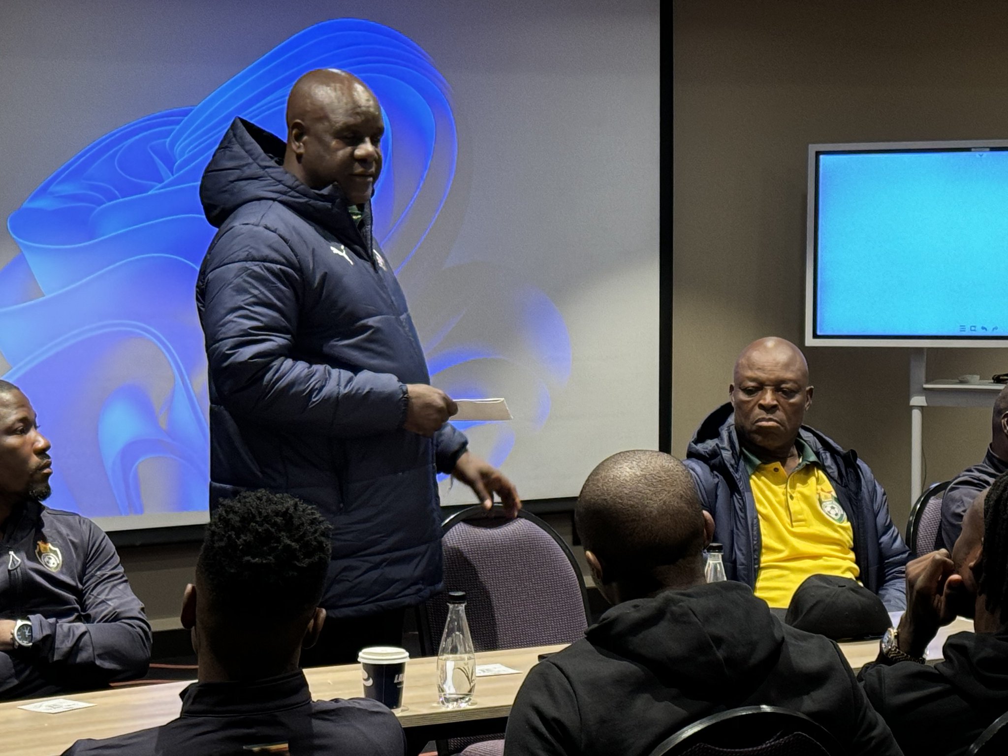 Jairos Tapera meets Warriors team for the first time - Soccer24