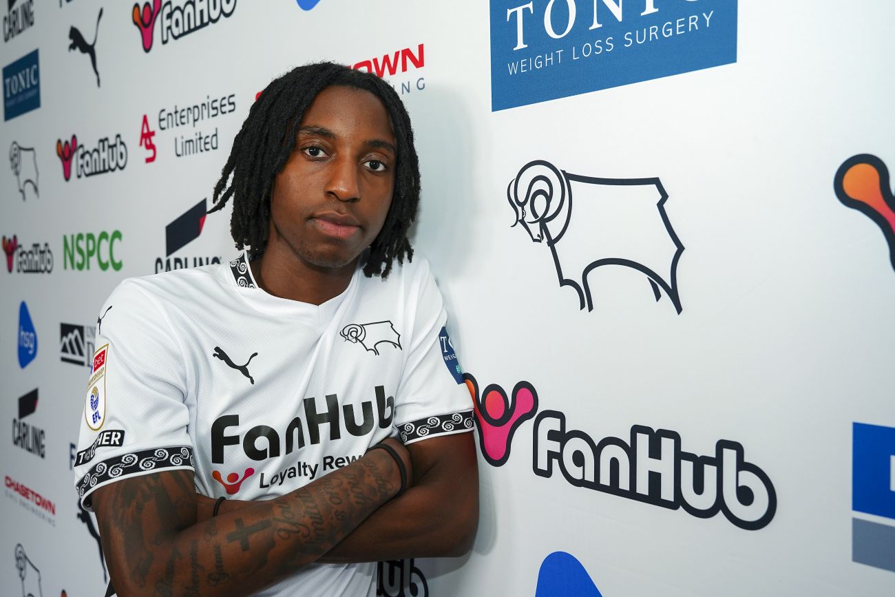 Tawanda Chirewa leaves Wolves to join Derby on loan - Soccer24