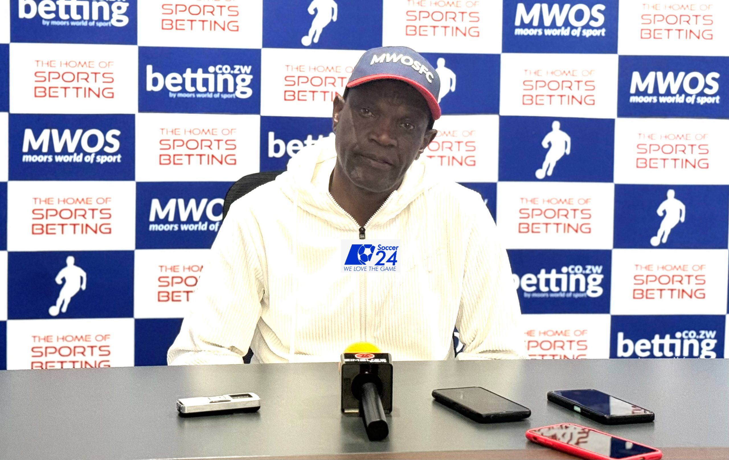 Mutasa: The lord of Lloyds - Soccer24