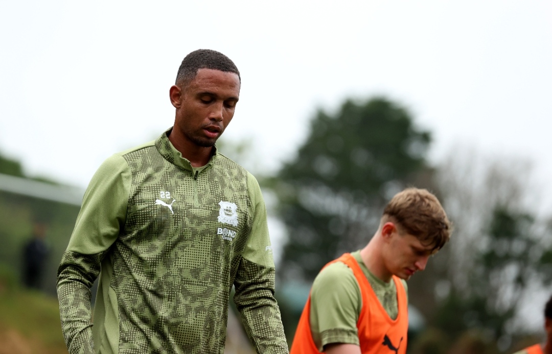 Plymouth Argyle coach praises stand-in captain Brendan Galloway for his ...